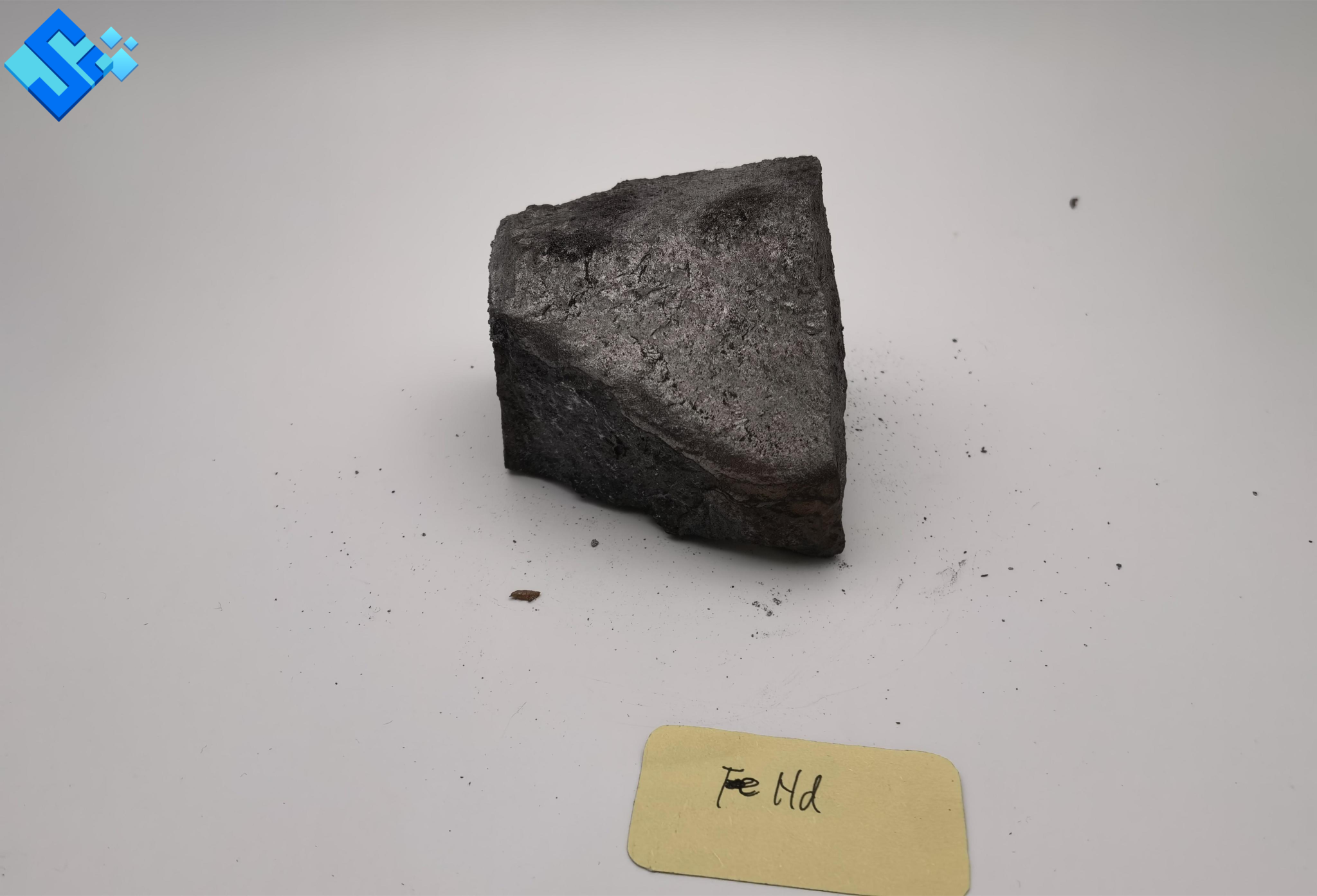 The scientific characteristics of the “King of Permanent Magnets” and ...